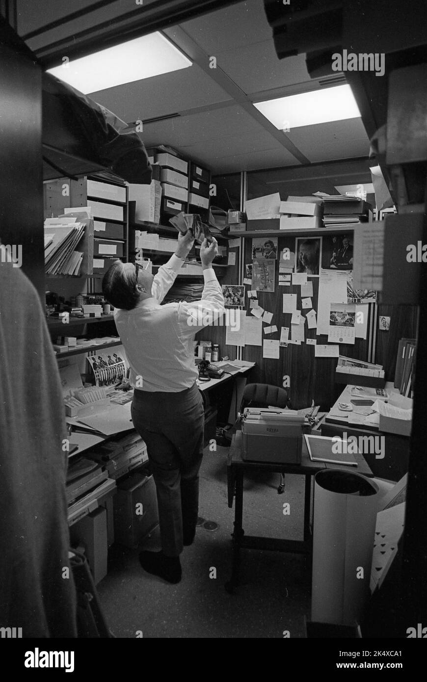 Life magazine headquarters, Time-Life, Rockefeller Center, New York ...
