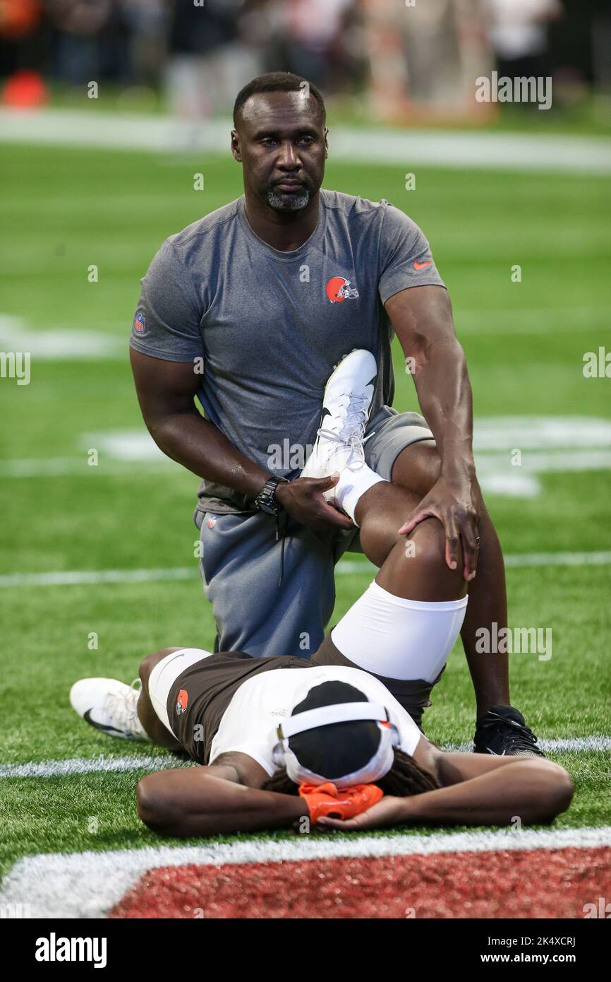 Atlanta, Georgia, USA. 2nd Oct, 2022. Cleveland Browns head strength ...