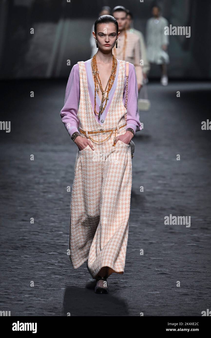 Model Lulu Tenney walks on the runway at the Chanel fashion show during ...