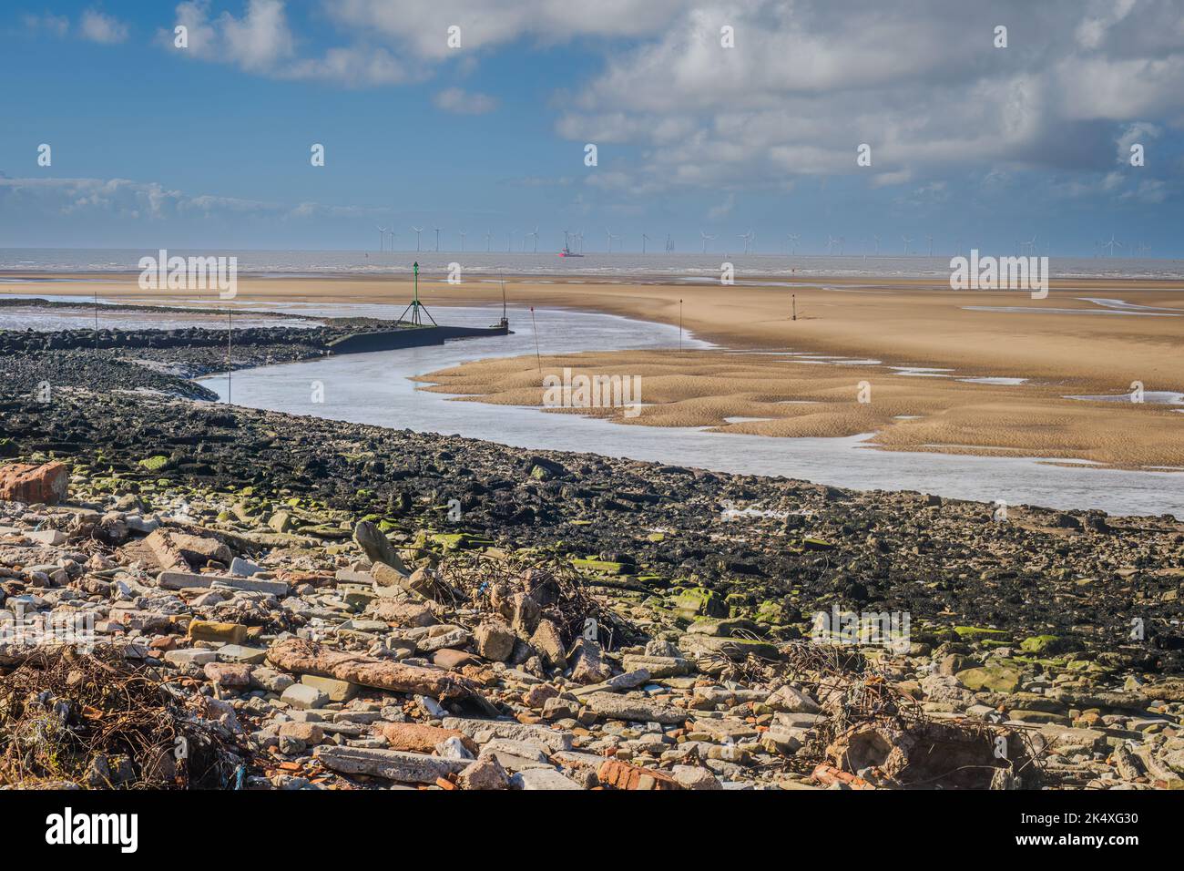 Industrial pollution merseyside hi-res stock photography and images - Alamy