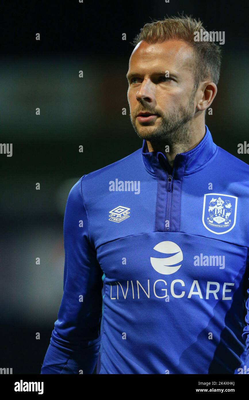 Jordan Rhodes #9 of Huddersfield Town warms up during the Sky Bet ...