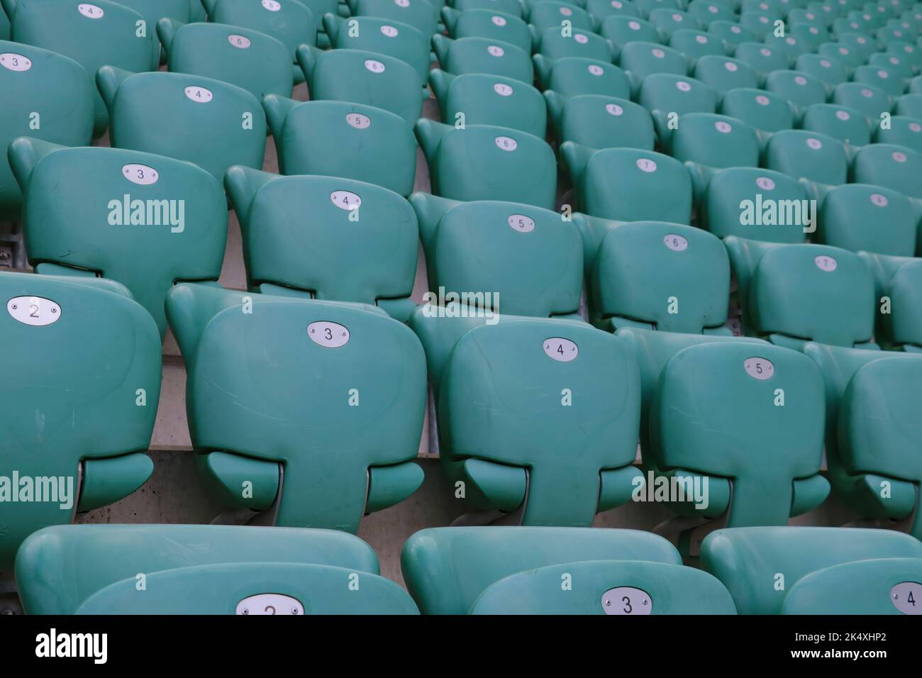 Stadium audience stands hi-res stock photography and images - Alamy