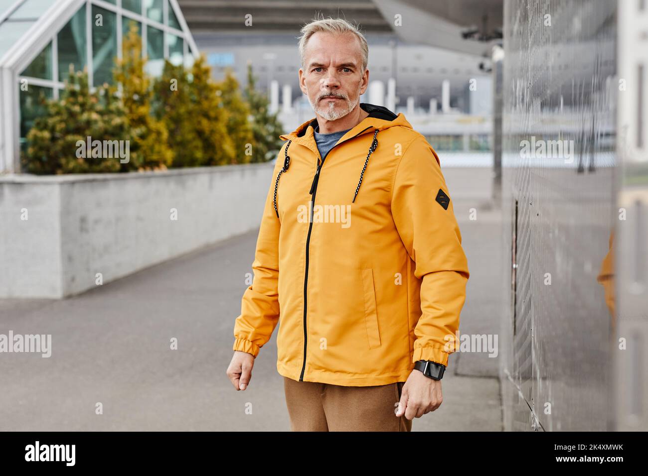 Senior man wearing jacket hi-res stock photography and images - Alamy