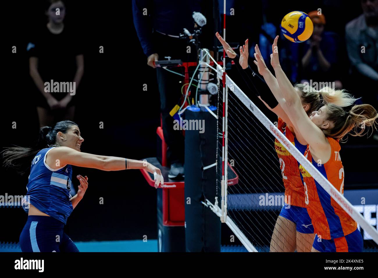 Eline timmerman hi-res stock photography and images - Alamy