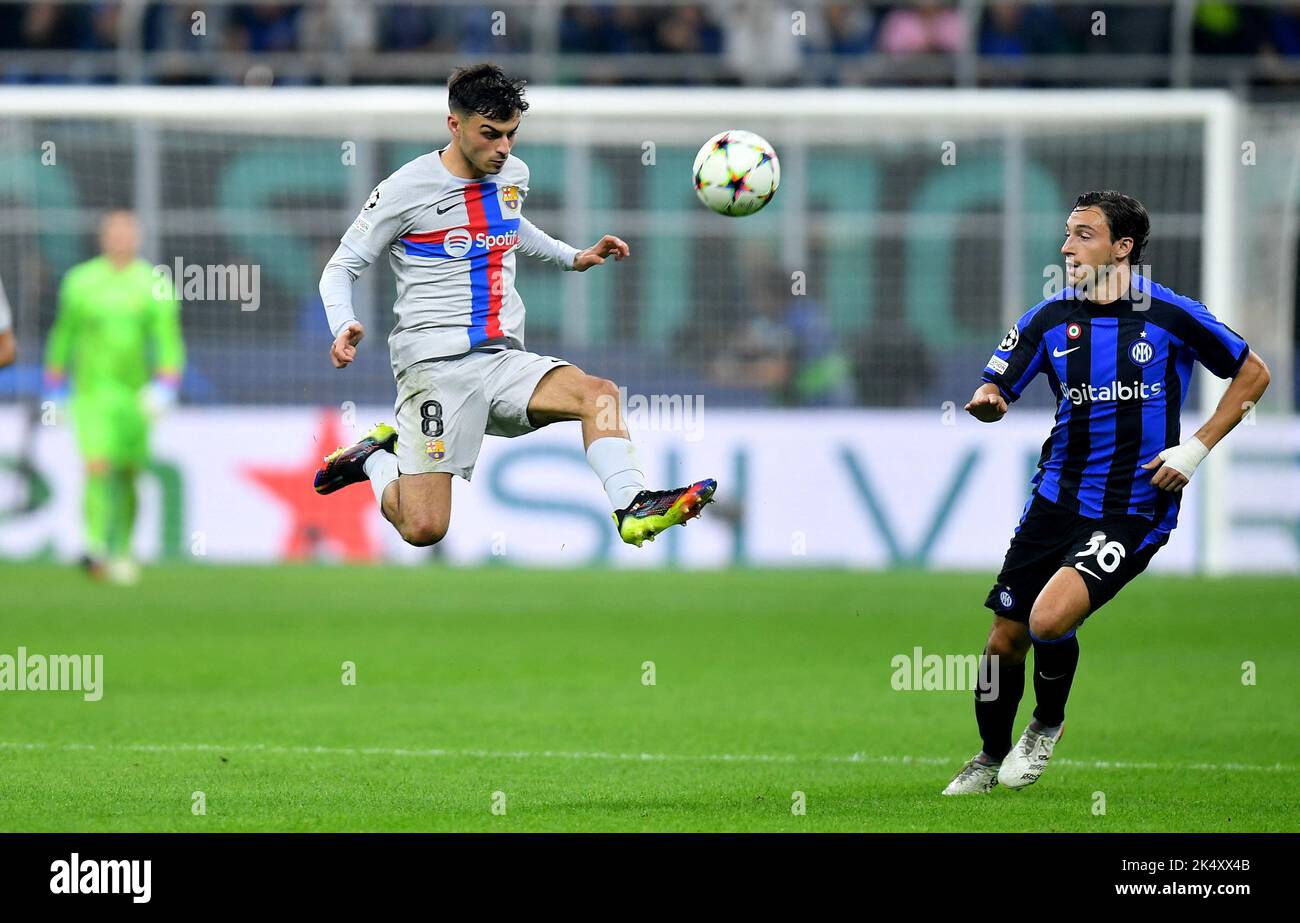 Inter pedri hi-res stock photography and images - Alamy