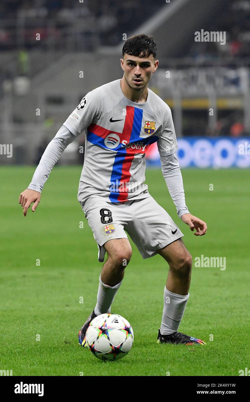 Pedri 2022 barcelona hi-res stock photography and images - Alamy