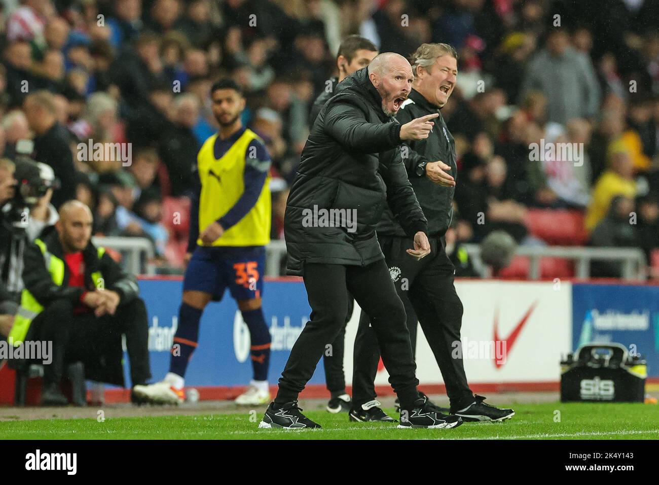 Michael Appleton manager of Blackpool gives his team instructions ...