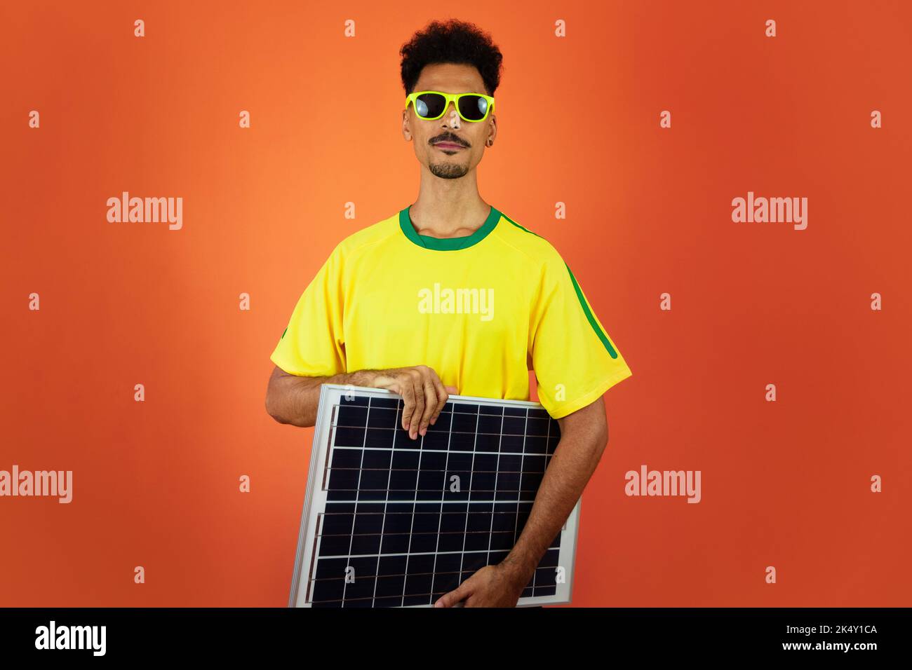 Photovoltaic panel hi-res stock photography and images - Alamy