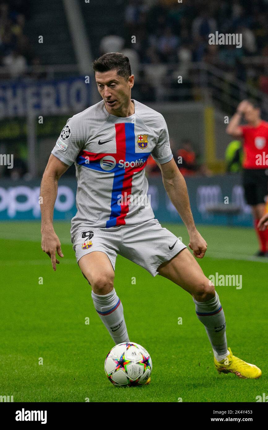 Goal celebration robert lewandowski of barcelona c hi-res stock ...