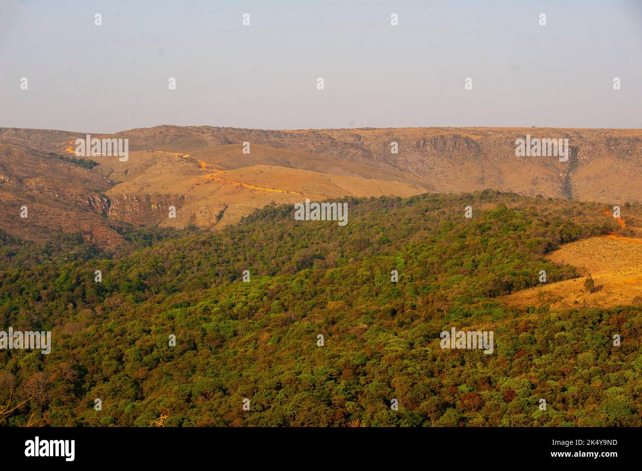 Rolling hills at Serra da Canastra National Park, Minas Gerais, Brazil ...