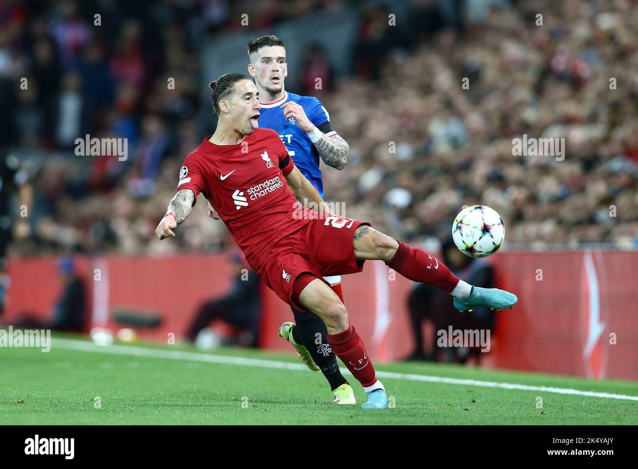 Ryan kent of rangers hi-res stock photography and images - Alamy