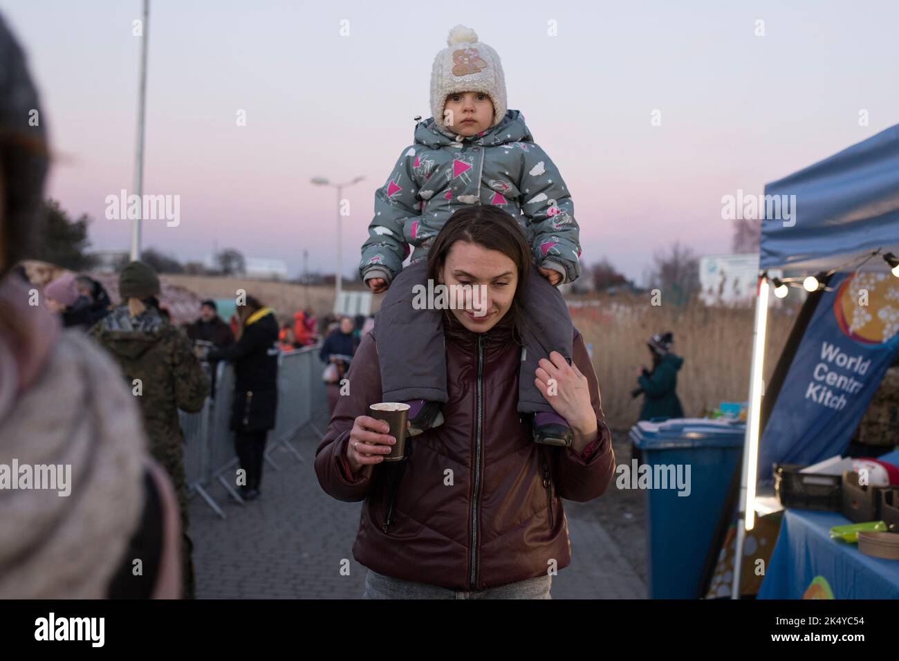 Russia ukraine border crossing hi-res stock photography and images - Alamy