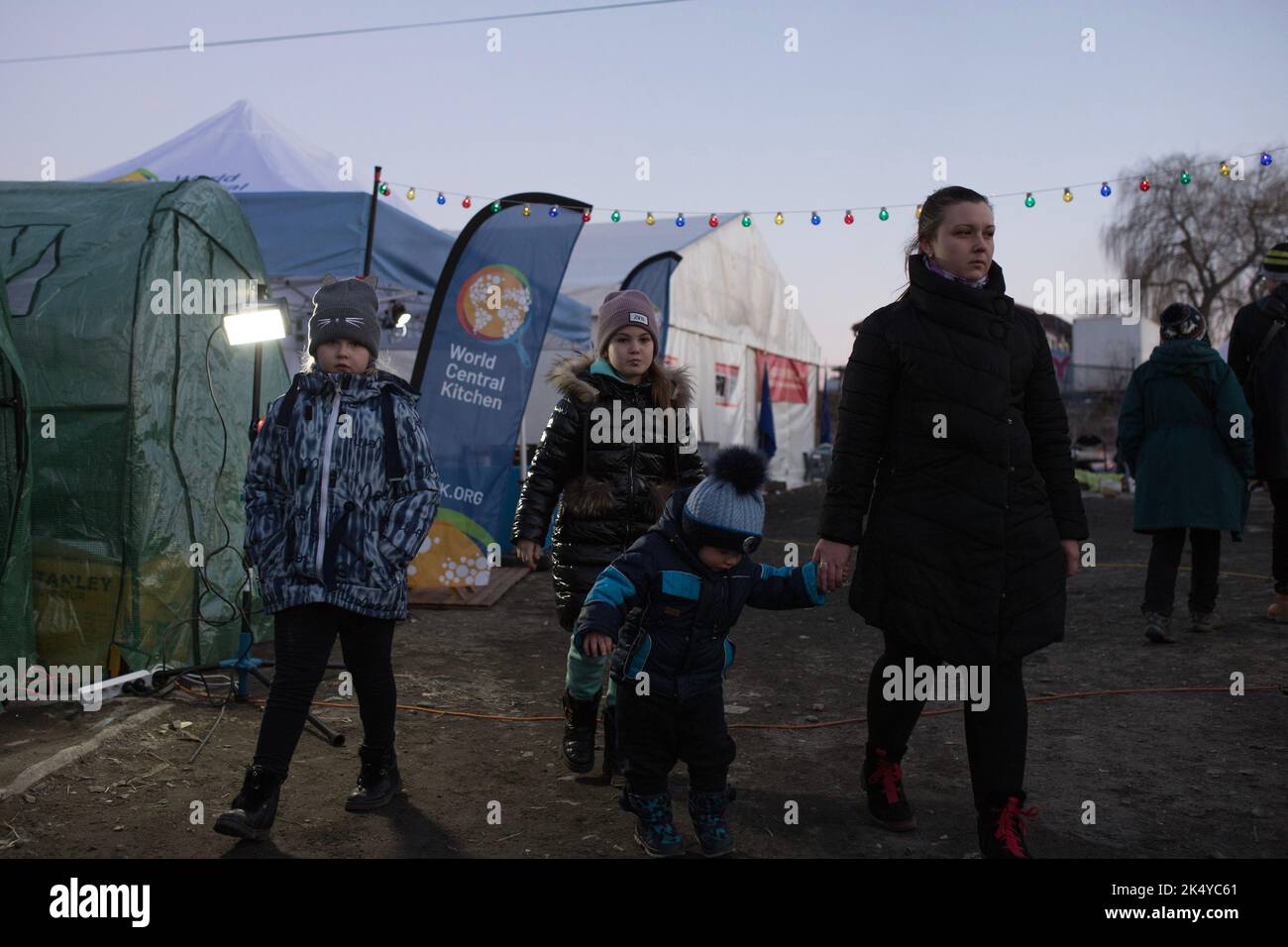 Russia ukraine border crossing hi-res stock photography and images - Alamy