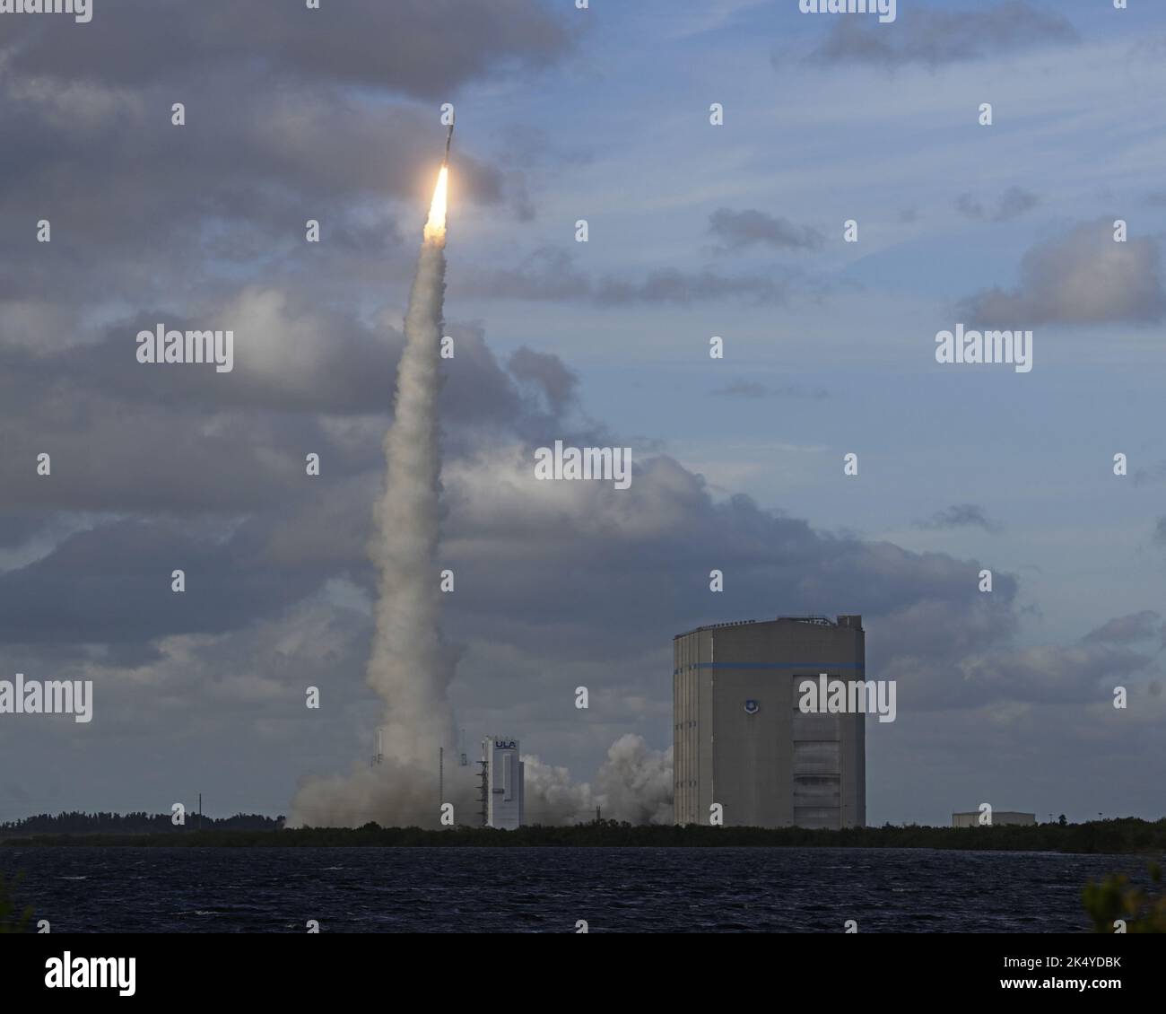 United Launch Alliance launches its Atlas V rocket to boost two ...