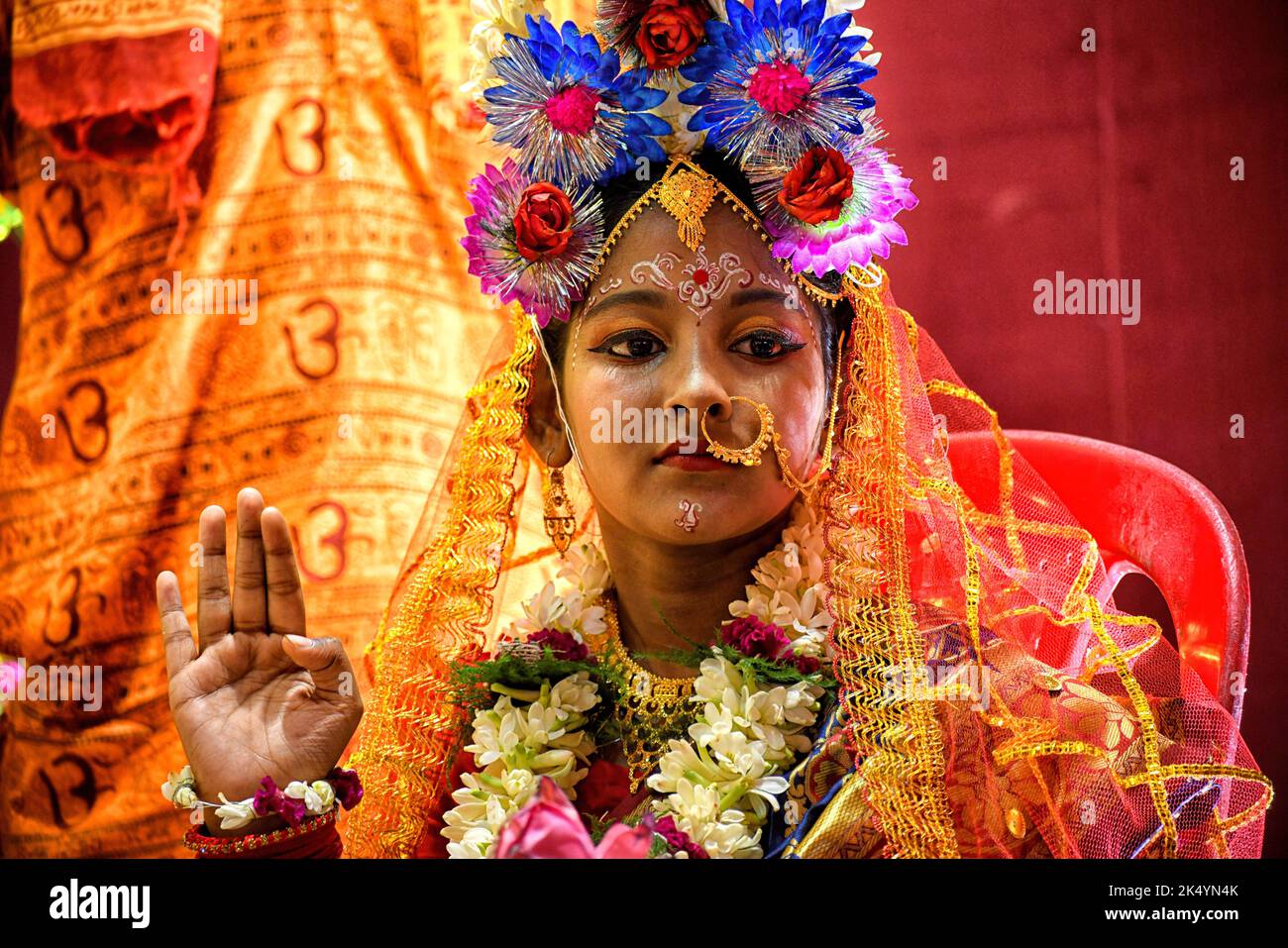 Kolkata, India. 04th Oct, 2022. A little girl Dipwantita Adhikary poses for a photo during the ...