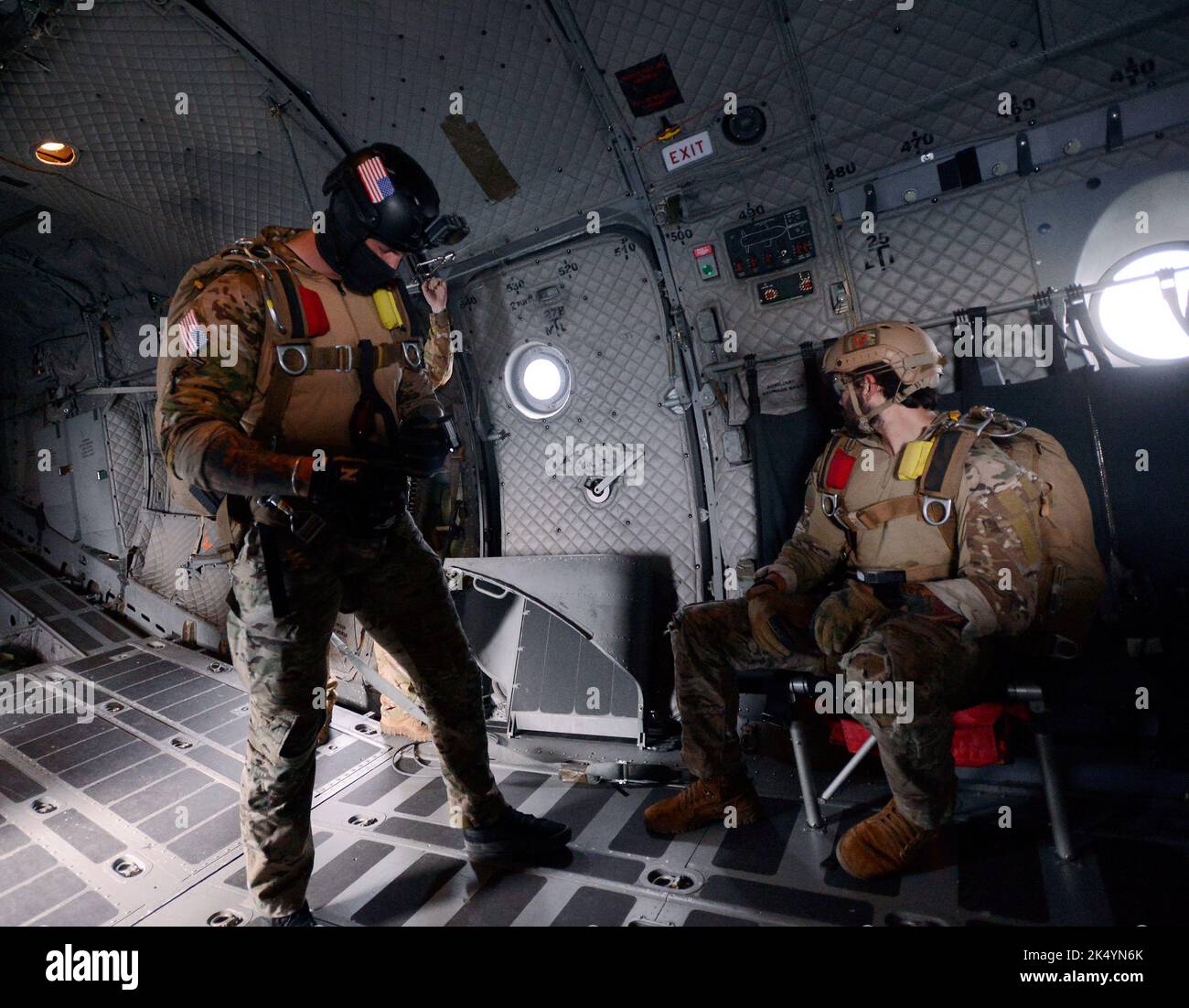 Soldiers from the U.S. Army John F. Kennedy Special Warfare Center and ...