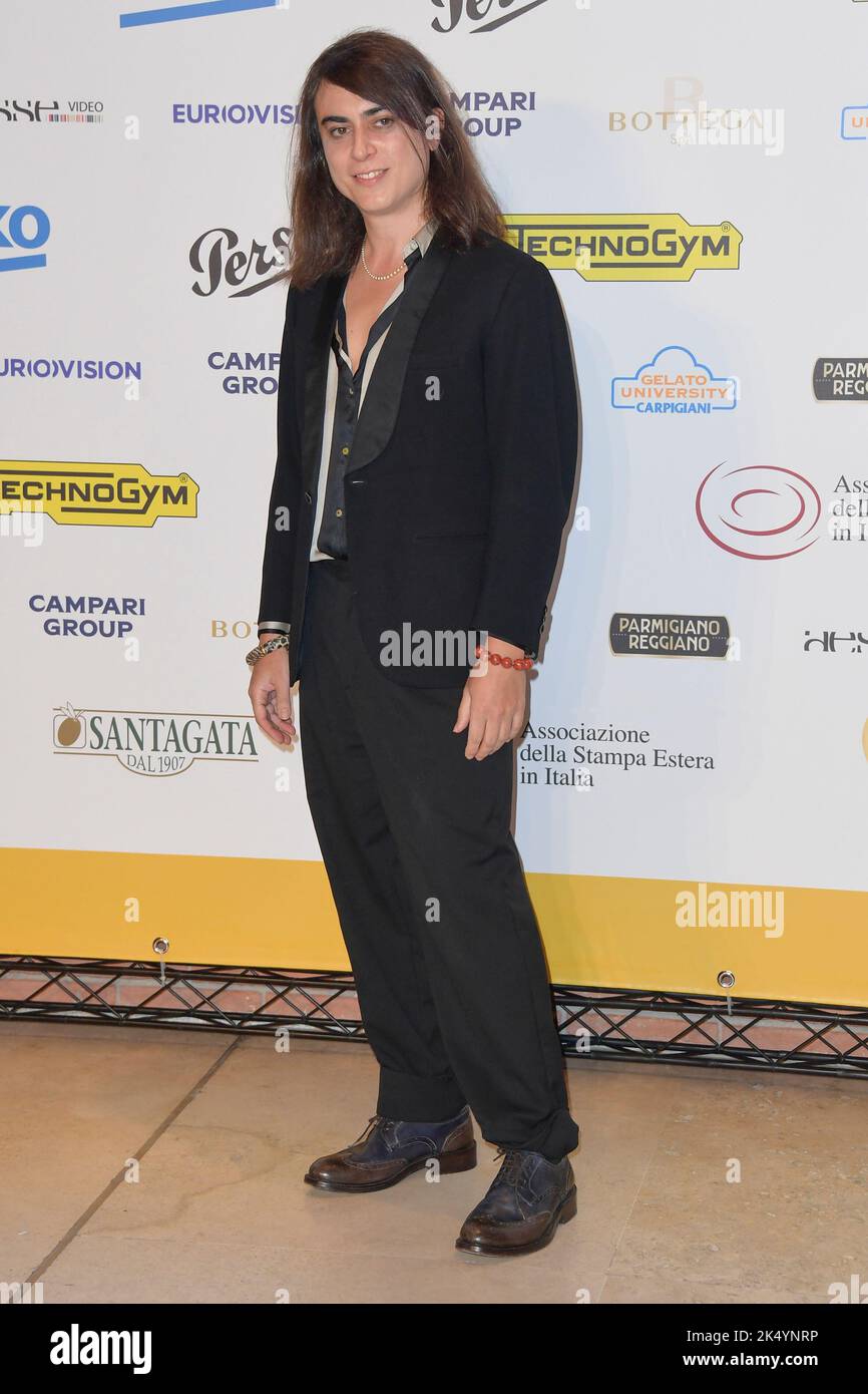 Award 2022 hi-res stock photography and images - Alamy