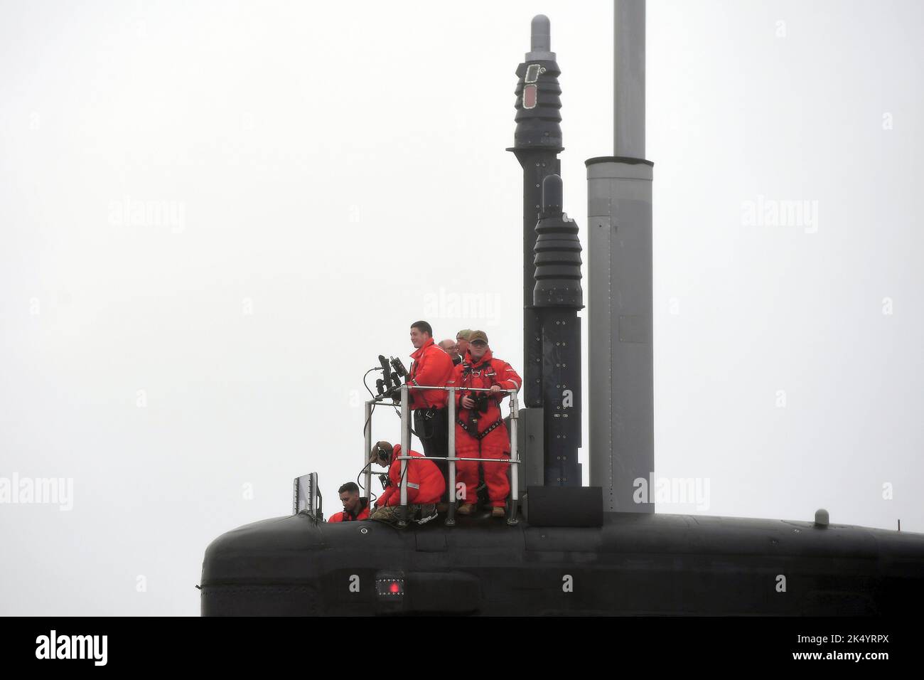 Groton, United States. 04th Oct, 2022. U.S. Navy sailors stand watch on ...