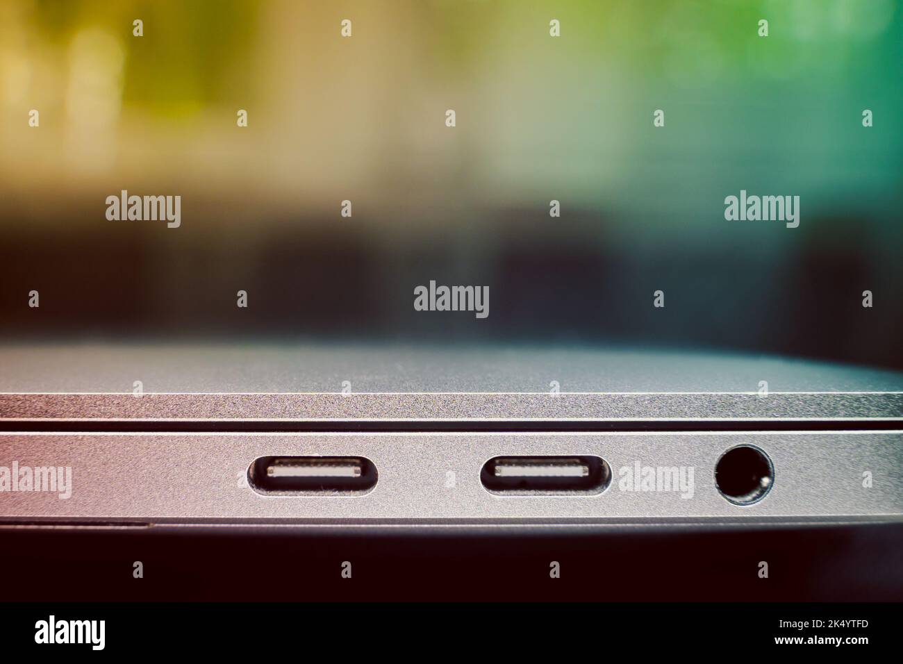 Laptop connectors hi-res stock photography and images - Alamy