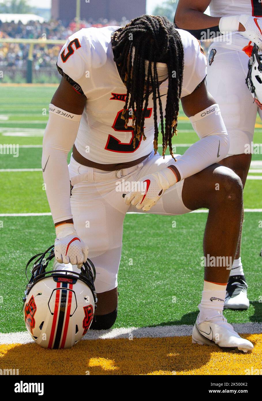 Waco, Texas, USA. 1st Oct, 2022. Oklahoma State Cowboys safety Kendal ...