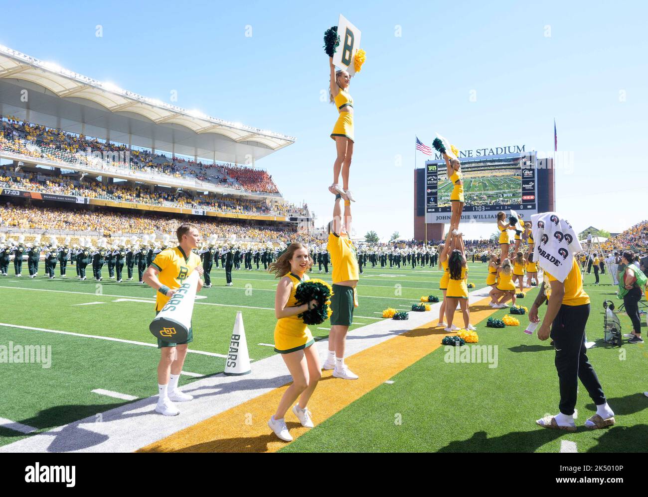 October 1 2022: Baylor Bears cheerleaders perform before the NCAA ...