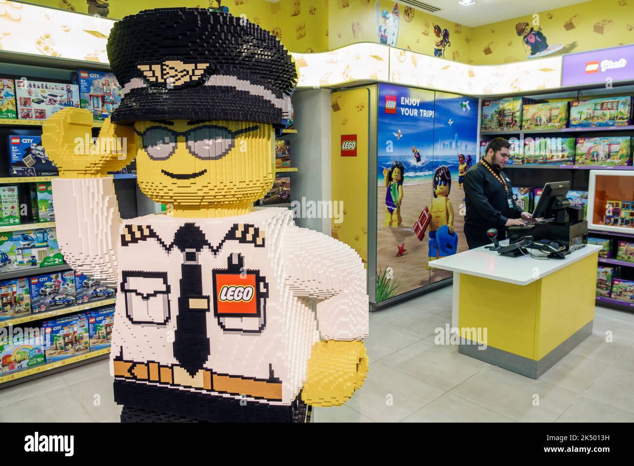 Lego business man hi-res stock photography and images - Alamy