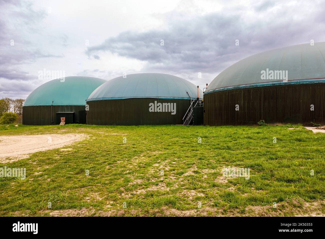 Biogas storage hi-res stock photography and images - Alamy
