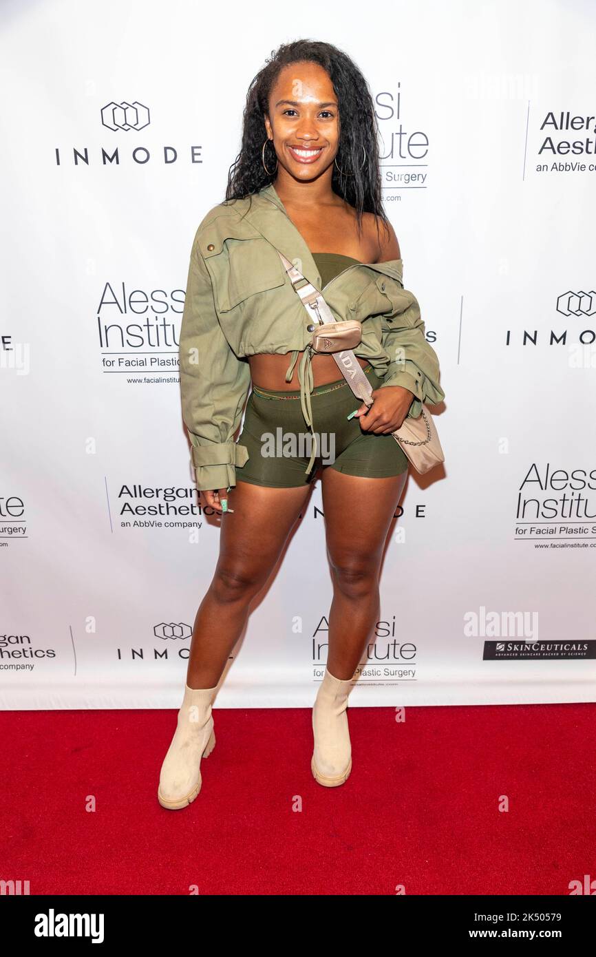 Beverly Hills, Los Angeles, USA. 04th Oct, 2022. Vazhane Sawyers ...
