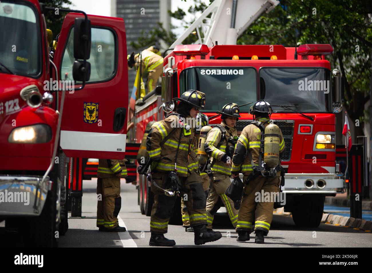 Bogota, Colombia. 04th Oct, 2022. Colombian firefighters participate ...