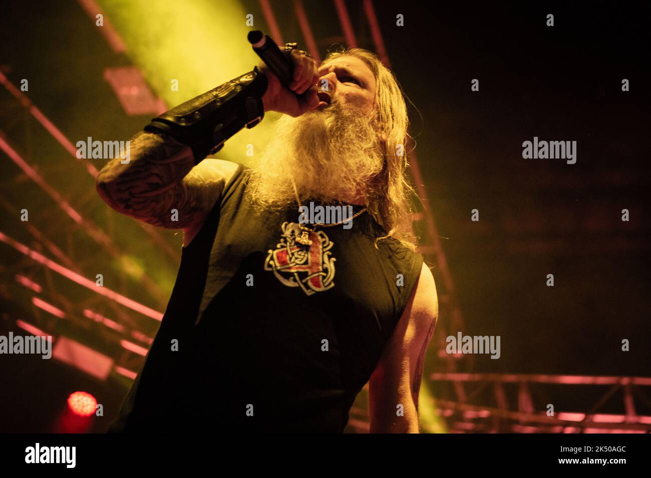 Amon Amarth in concerto al Fabrique di Milano. Foto di Davide Merli per ...