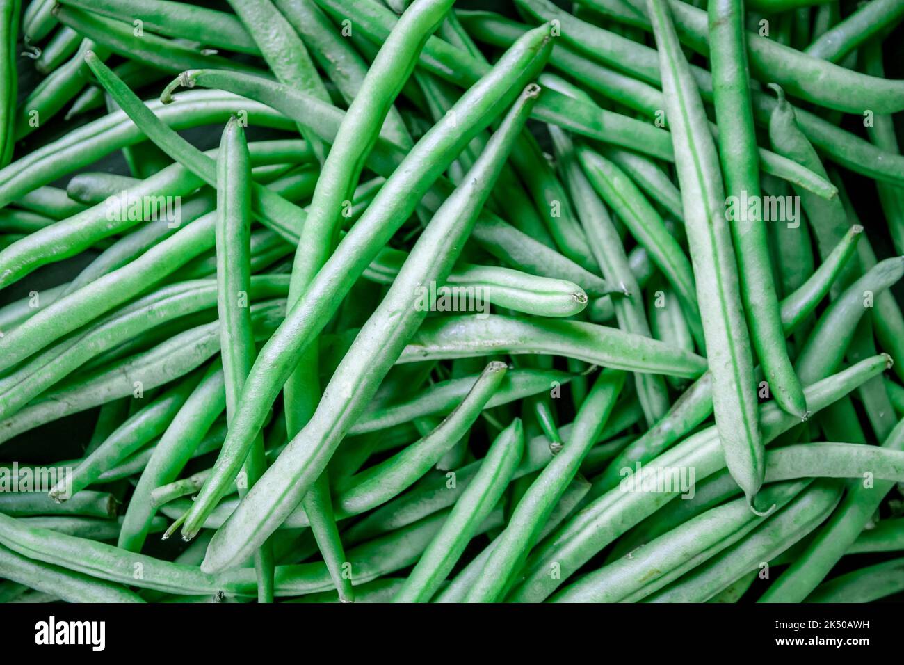 Fresh organic green beans closeup view. Food background Stock Photo - Alamy