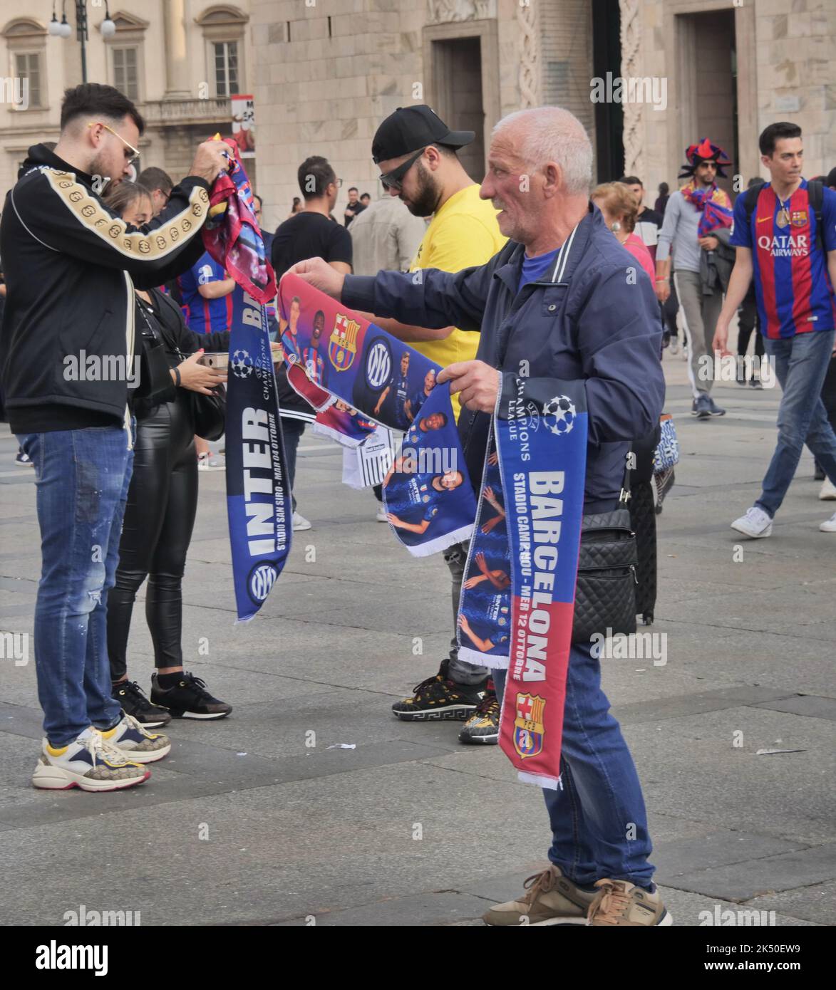 Fc barcelona squad hi-res stock photography and images - Alamy