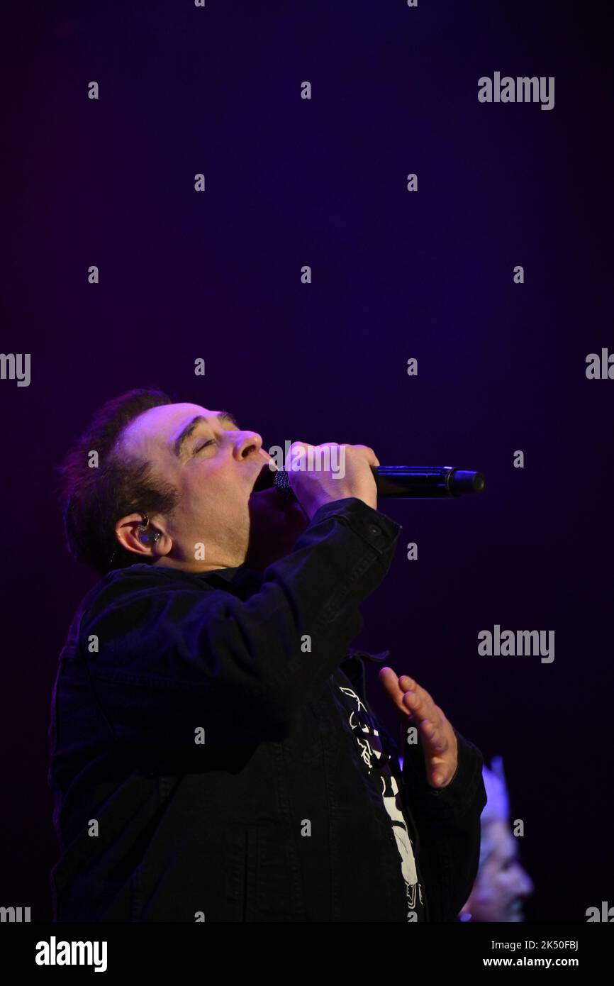 Adam Duritz during the Concert of Counting Crows The Butter Miracle ...