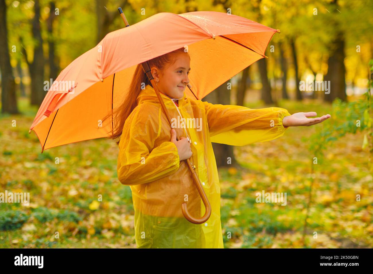 Kid park rain hi-res stock photography and images - Alamy