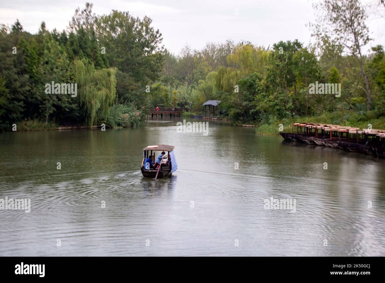 TAIZHOU, CHINA - OCTOBER 5, 2022 - Aerial photo shows tourists enjoying ...