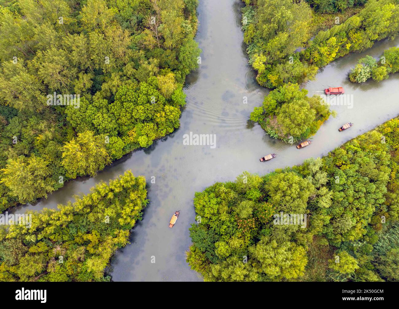 TAIZHOU, CHINA - OCTOBER 5, 2022 - Aerial photo shows tourists enjoying ...