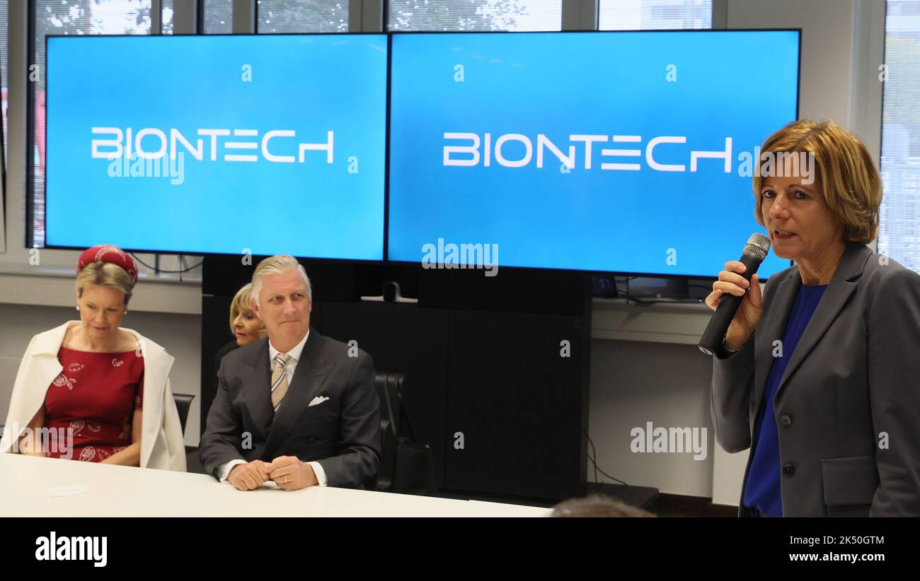 Queen Mathilde of Belgium, King Philippe - Filip of Belgium and Marie ...