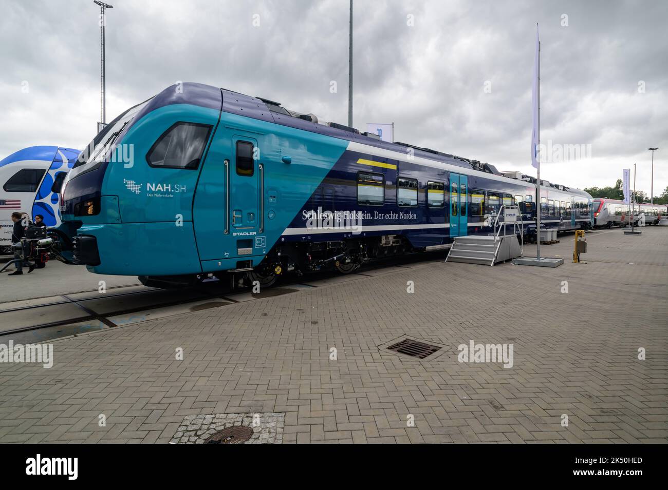Berlin, Innotrans 2022, Stadler Akku-Flirt // Berlin, Innotrans 2022 ...
