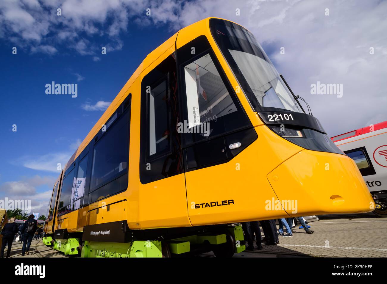 Berlin, Innotrans 2022, Stadler Tram TINA für Darmstadt // Berlin ...