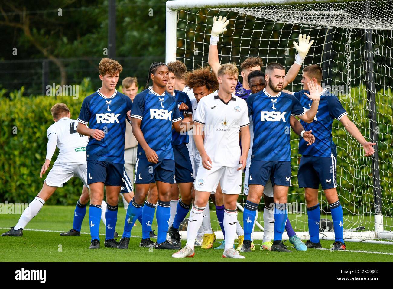 Crowded goalmouth hi-res stock photography and images - Alamy