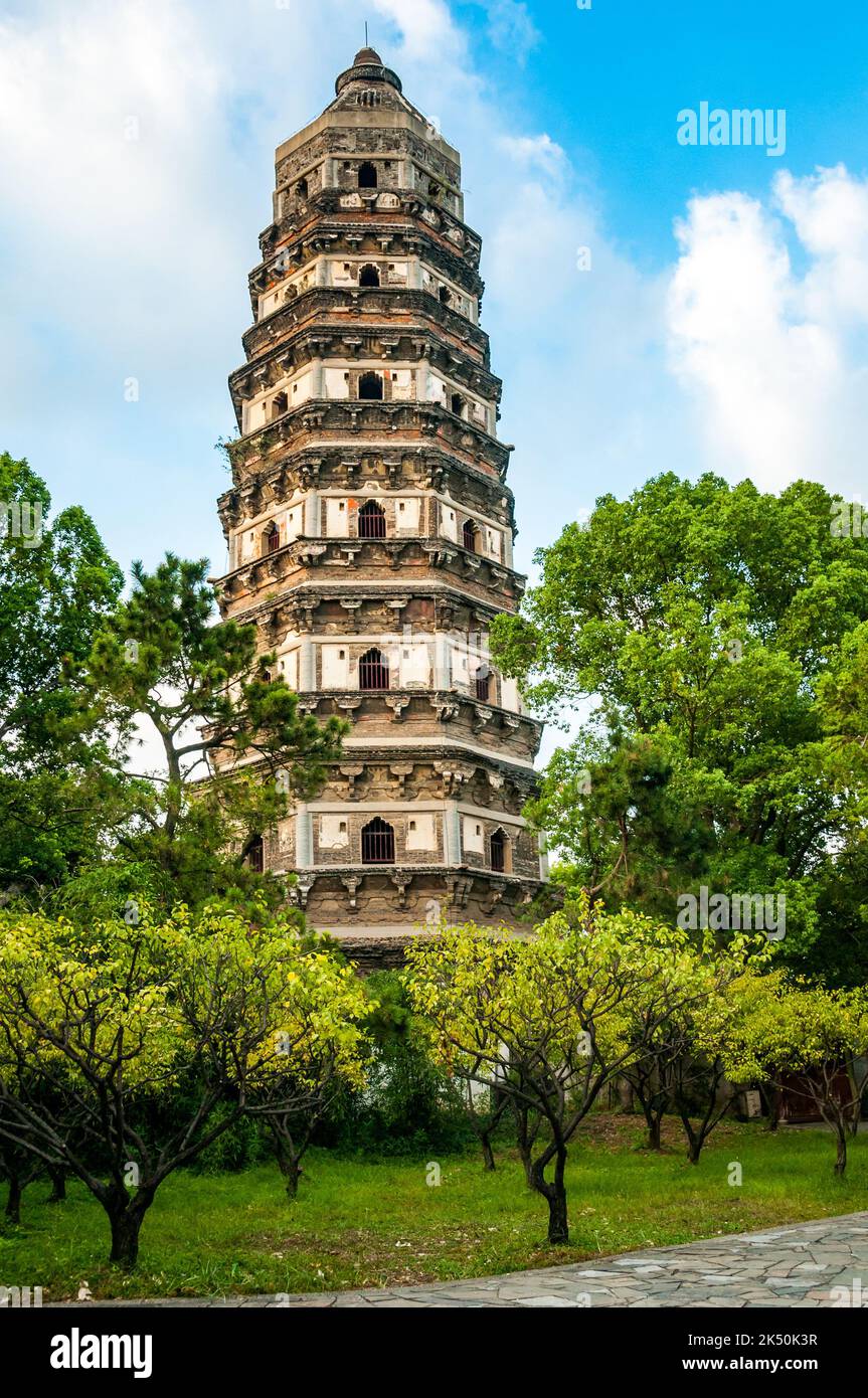 The Song Dynasty Tiger Hill Pagoda which is more than a thousand years ...