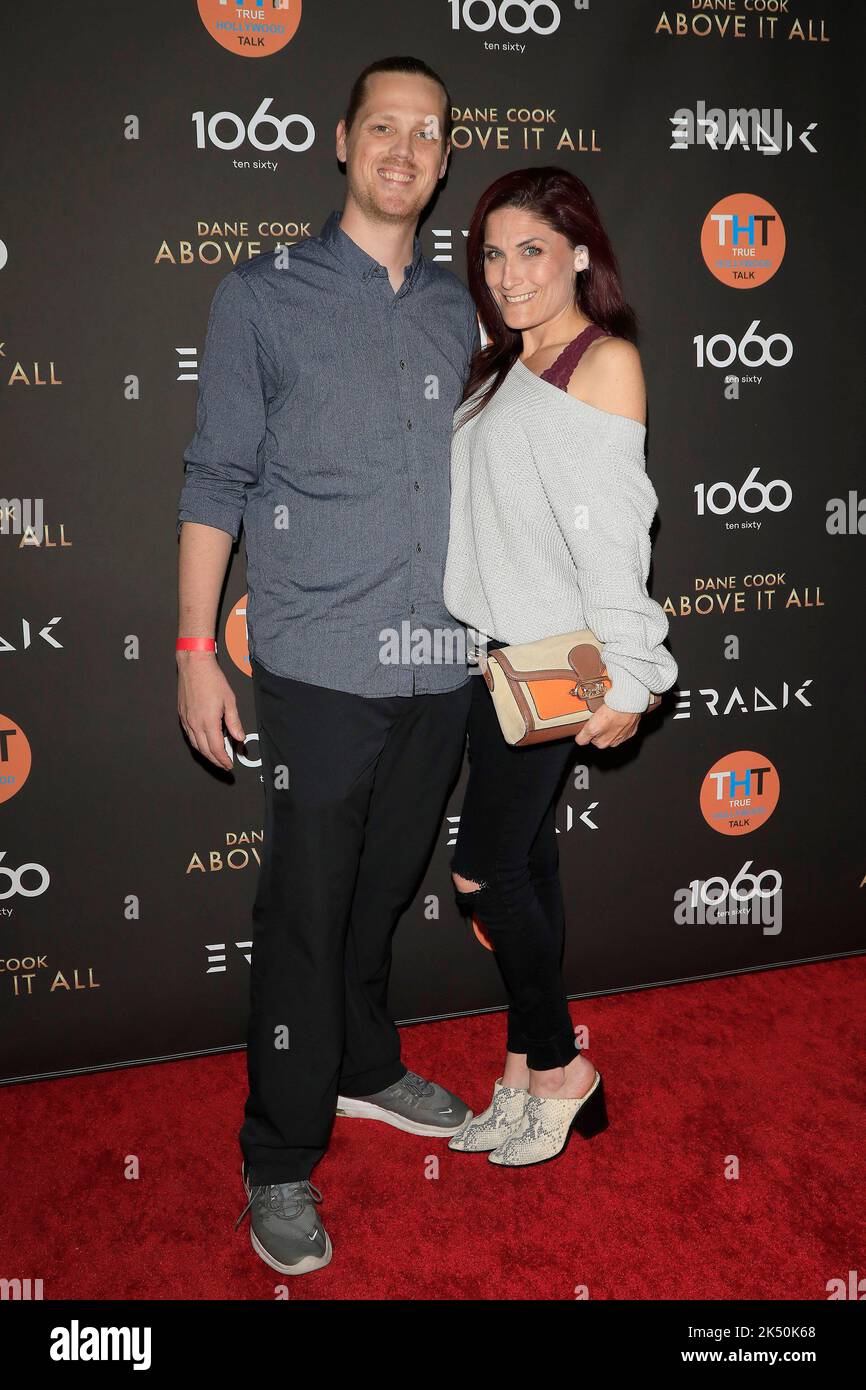 October 4, 2022, Los Angeles, California, USA: LOS ANGELES - OCT 4: Travis Fox, Jessica Fox at ...