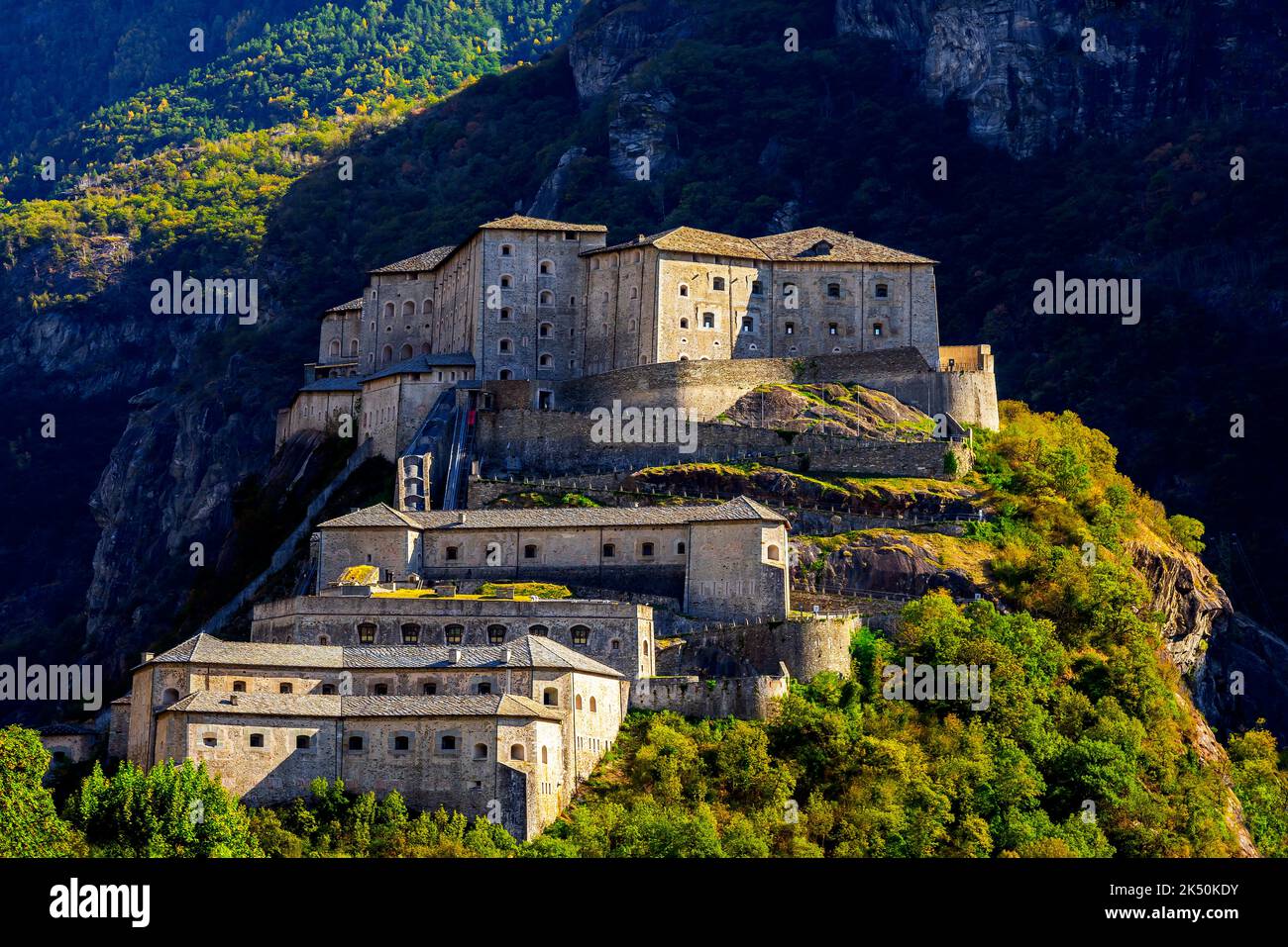 Fort Bard in an imposing position and with a history dating back to the ...