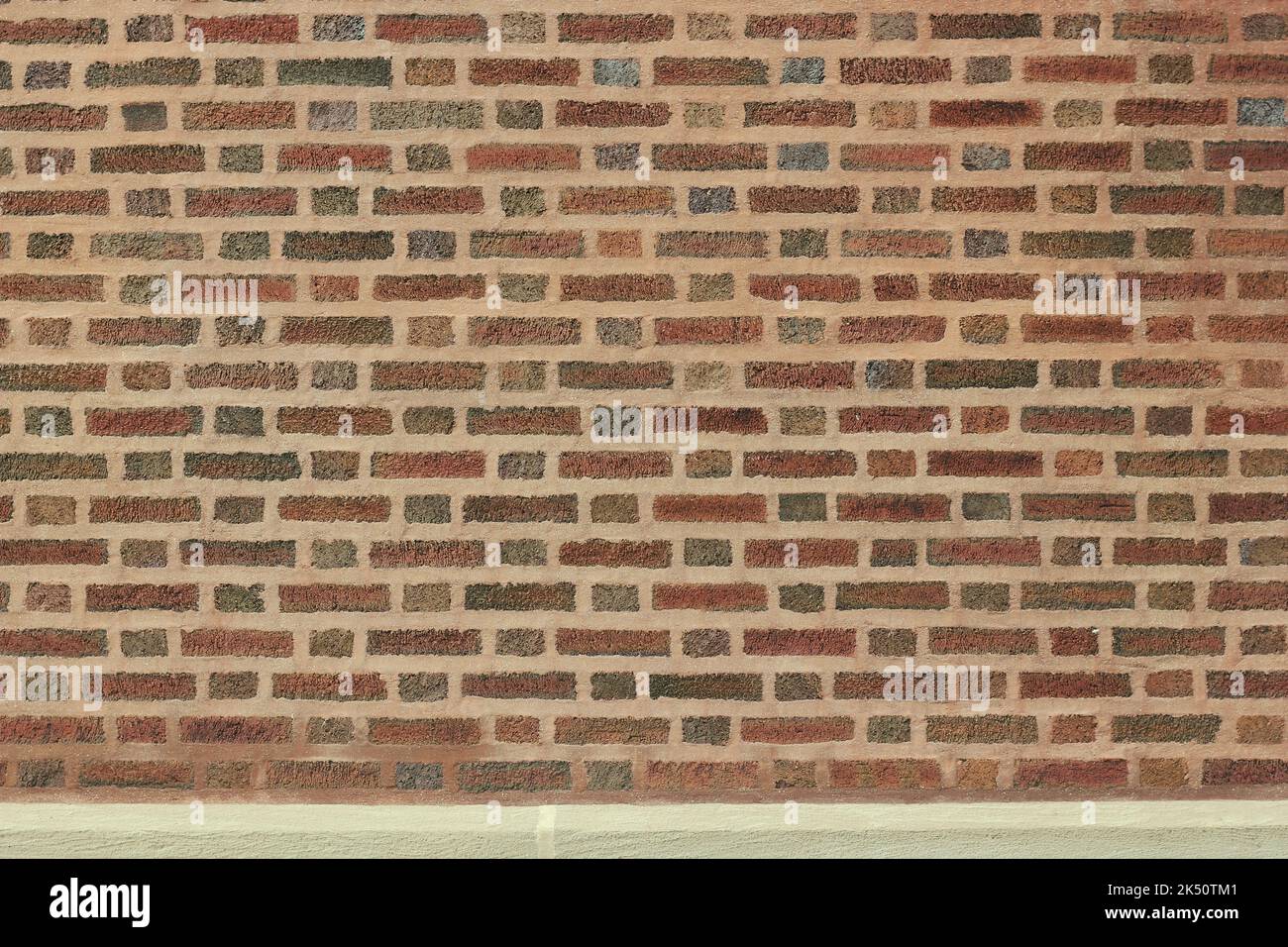 Full frame of a typical common brick wall Stock Photo - Alamy