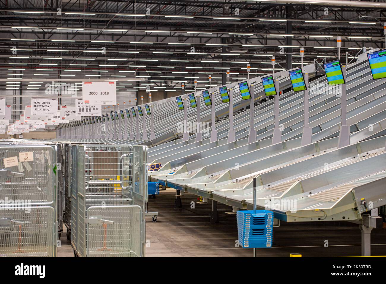 Illustration picture shows the the distribution center of Belgian ...