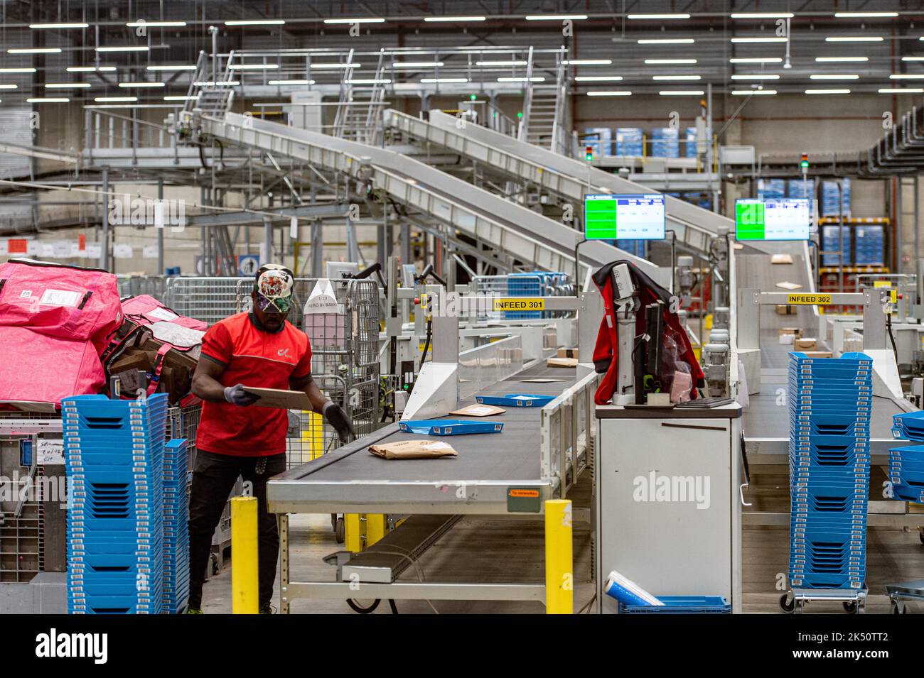 Illustration picture shows the the distribution center of Belgian ...
