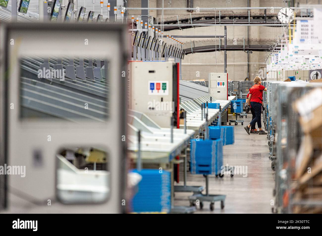 Illustration picture shows the the distribution center of Belgian ...