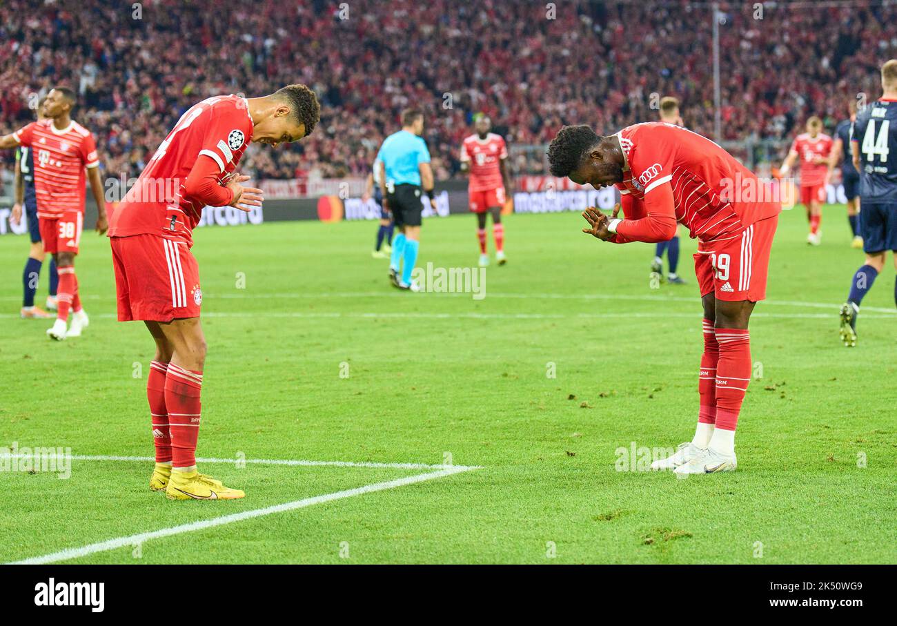 Munich, Germany. 04th Oct, 2022. Jamal MUSIALA, FCB 42 celebrates his ...