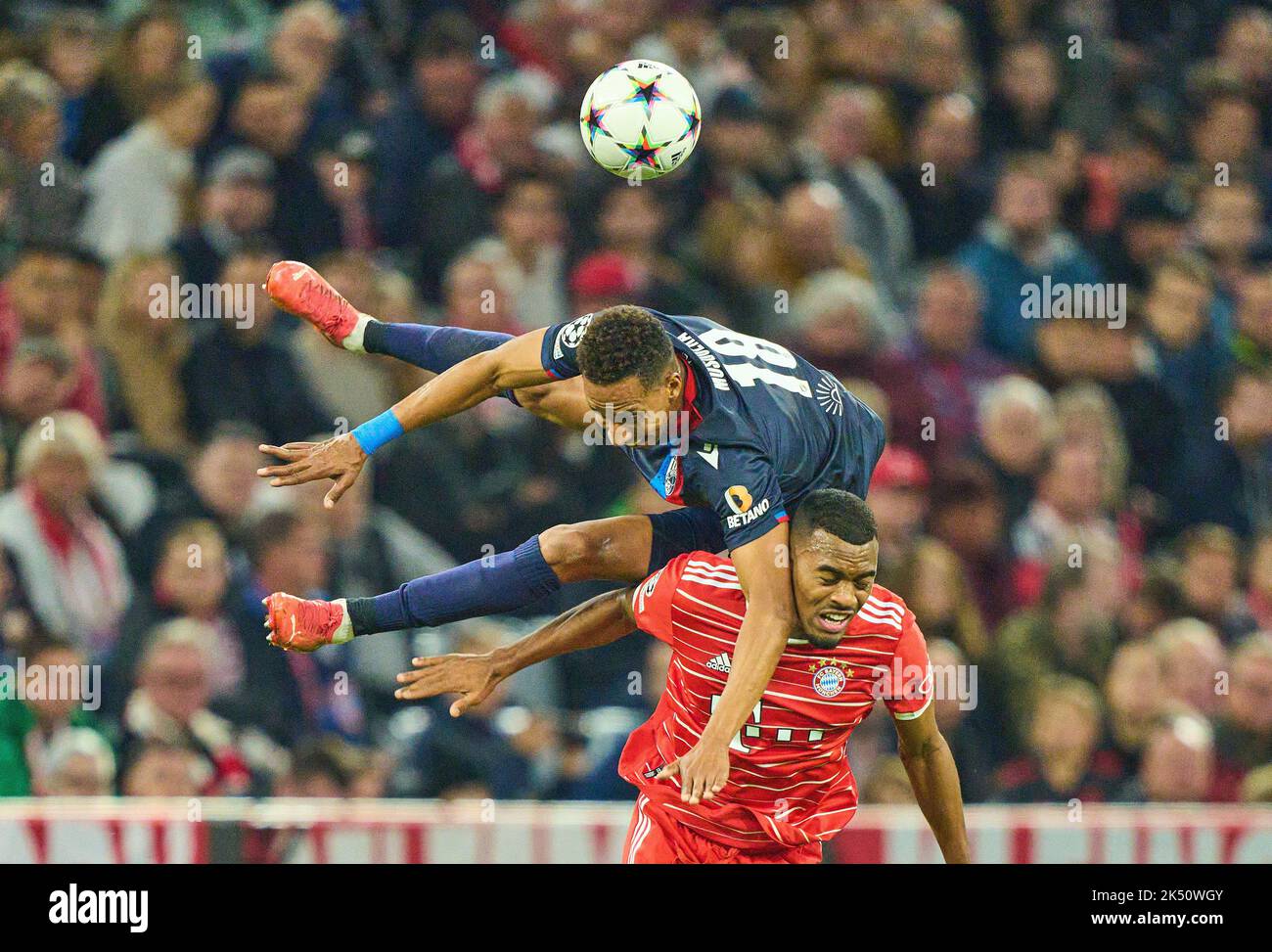 Munich, Germany. 04th Oct, 2022. Ryan Gravenberch, FCB 38 compete for ...
