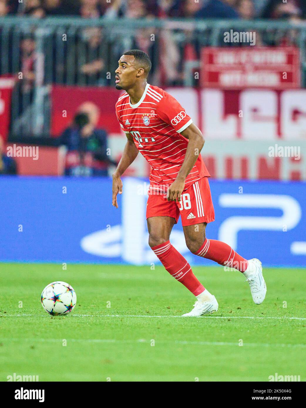 Munich, Germany. 04th Oct, 2022. Ryan Gravenberch, FCB 38 in the match ...